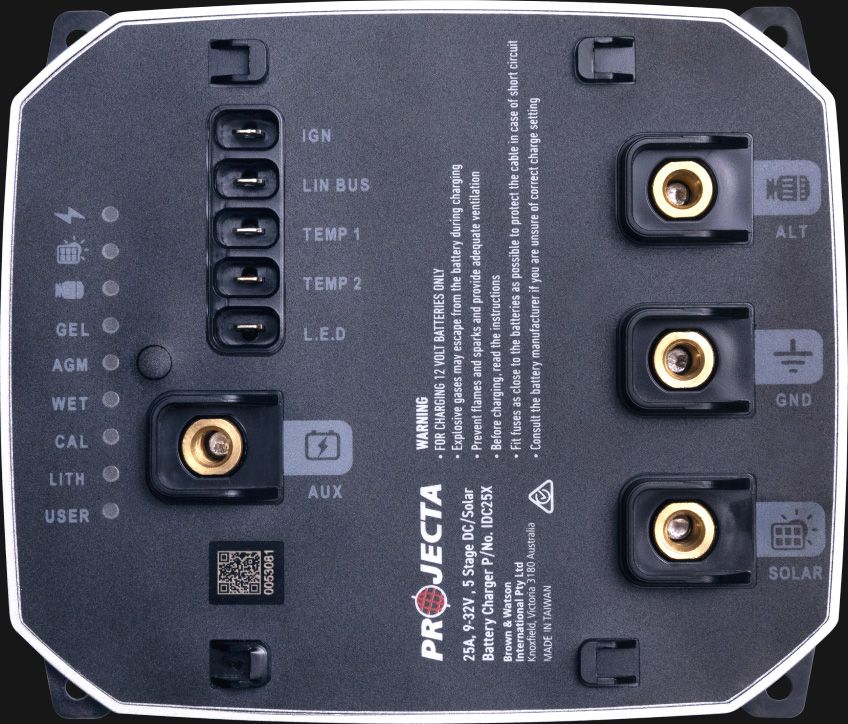 IDC25X | Intelli-Charge 25 Amp Dual Battery Charger | Projecta